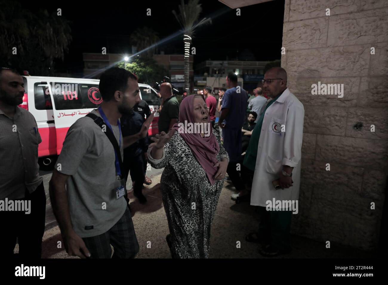 20. Oktober 2023: Gaza, Palästina. 12. Oktober 2023. Palästinenser, die bei den anhaltenden ...
