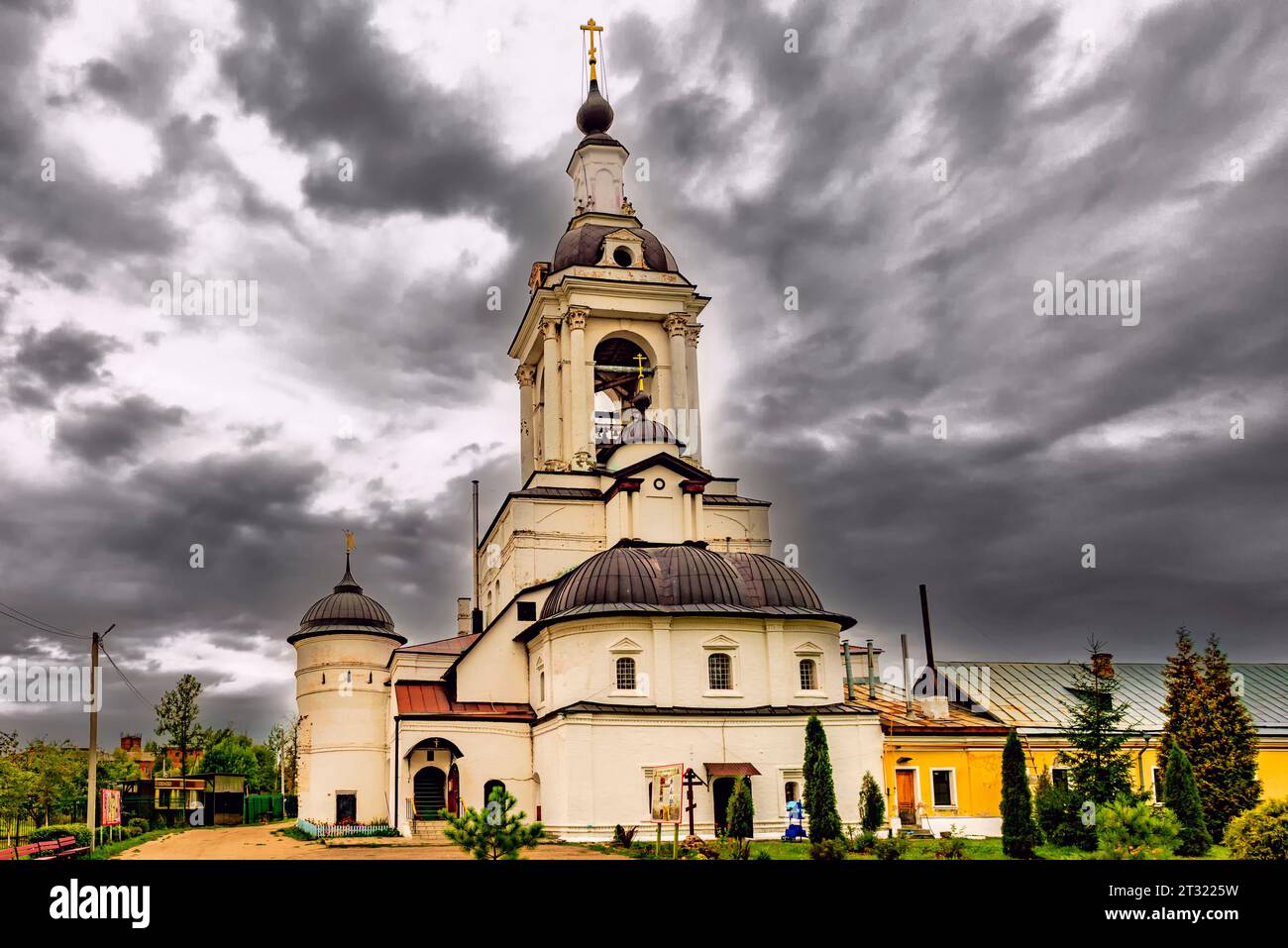 Avraamiev epiphanie kloster -Fotos und -Bildmaterial in hoher Auflösung – Alamy