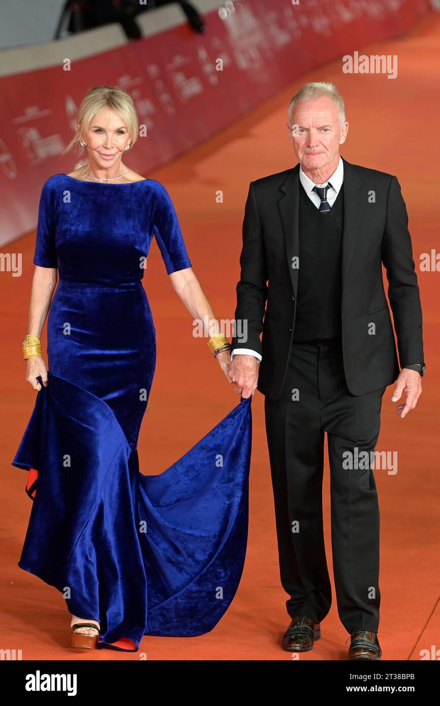 Rom, Italien. Oktober 2023. Trudie Styler (l) und Sting (r) besuchen ...