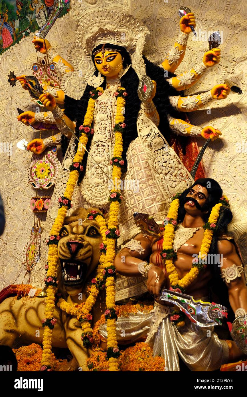 Pune, Indien 23. Oktober 2023, Durga Puja ist eines der berühmtesten ... Pune, Indien 23. Oktober 2023, Durga Puja ist eines der berühmtesten ...