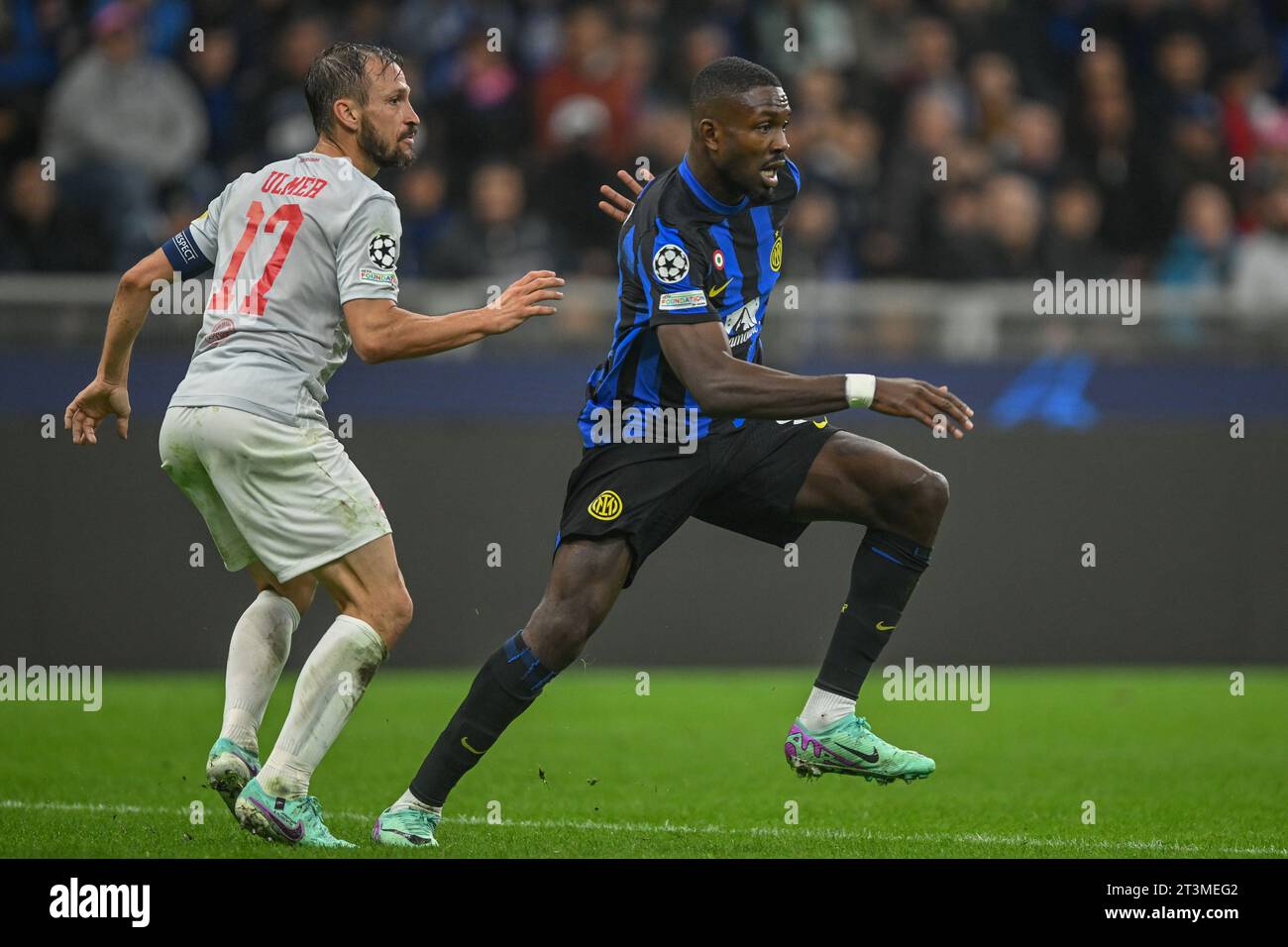 Inter fc red bull salzburg -Fotos und -Bildmaterial in hoher Auflösung – Alamy