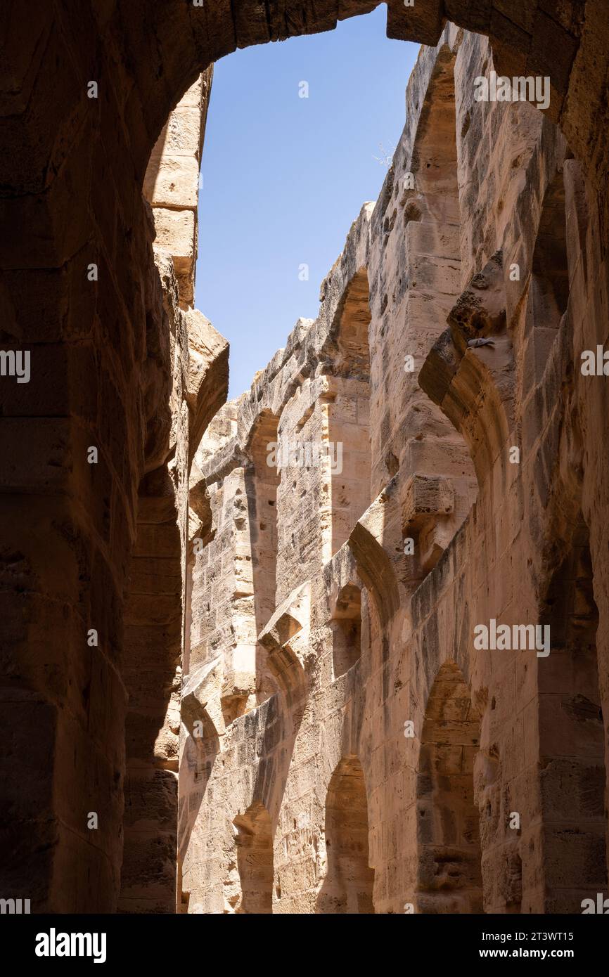 El Jem Coliseum. Das größte römische Amphitheater Afrikas. Unesco ...