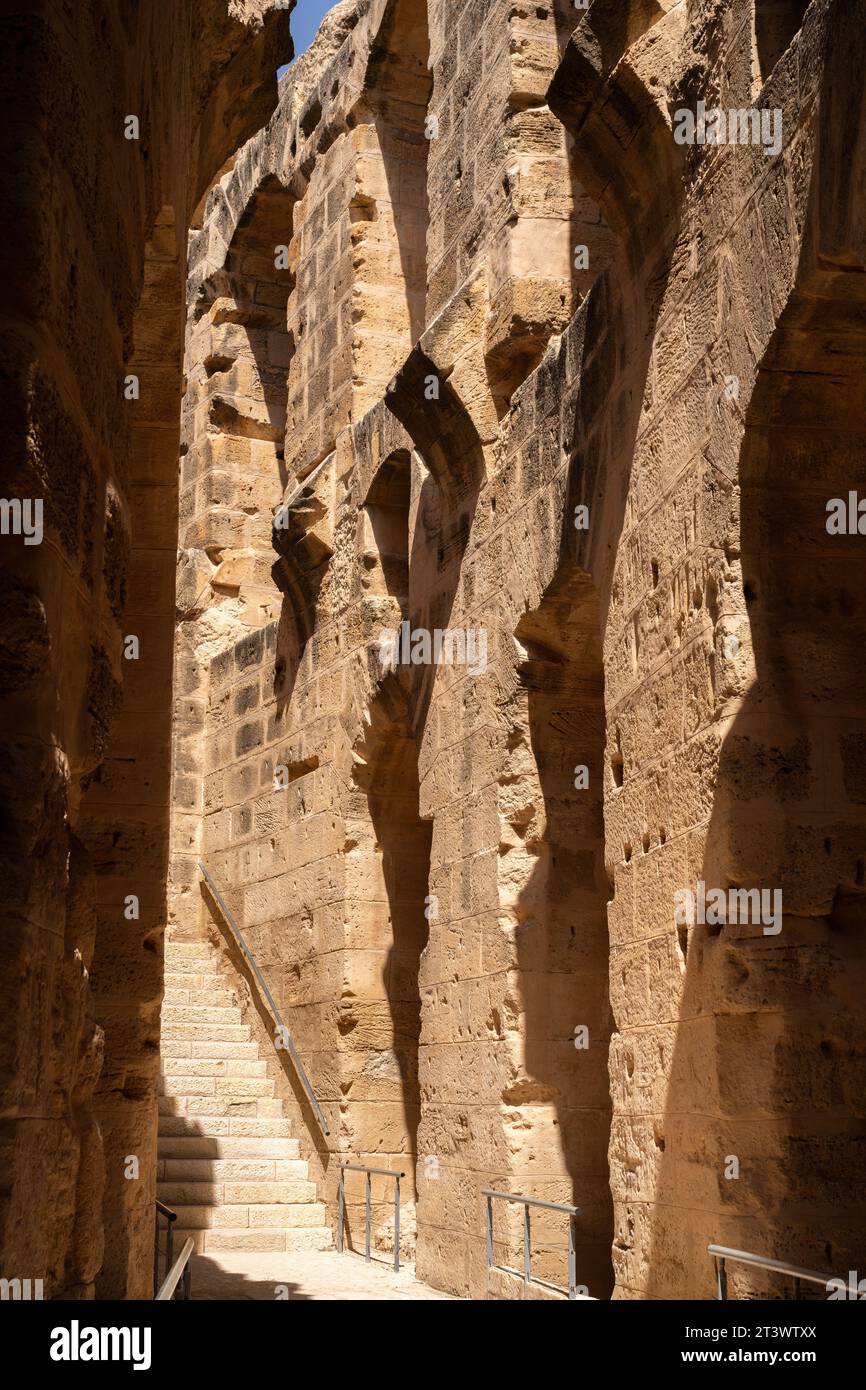 El Jem Coliseum. Das größte römische Amphitheater Afrikas. Unesco ...
