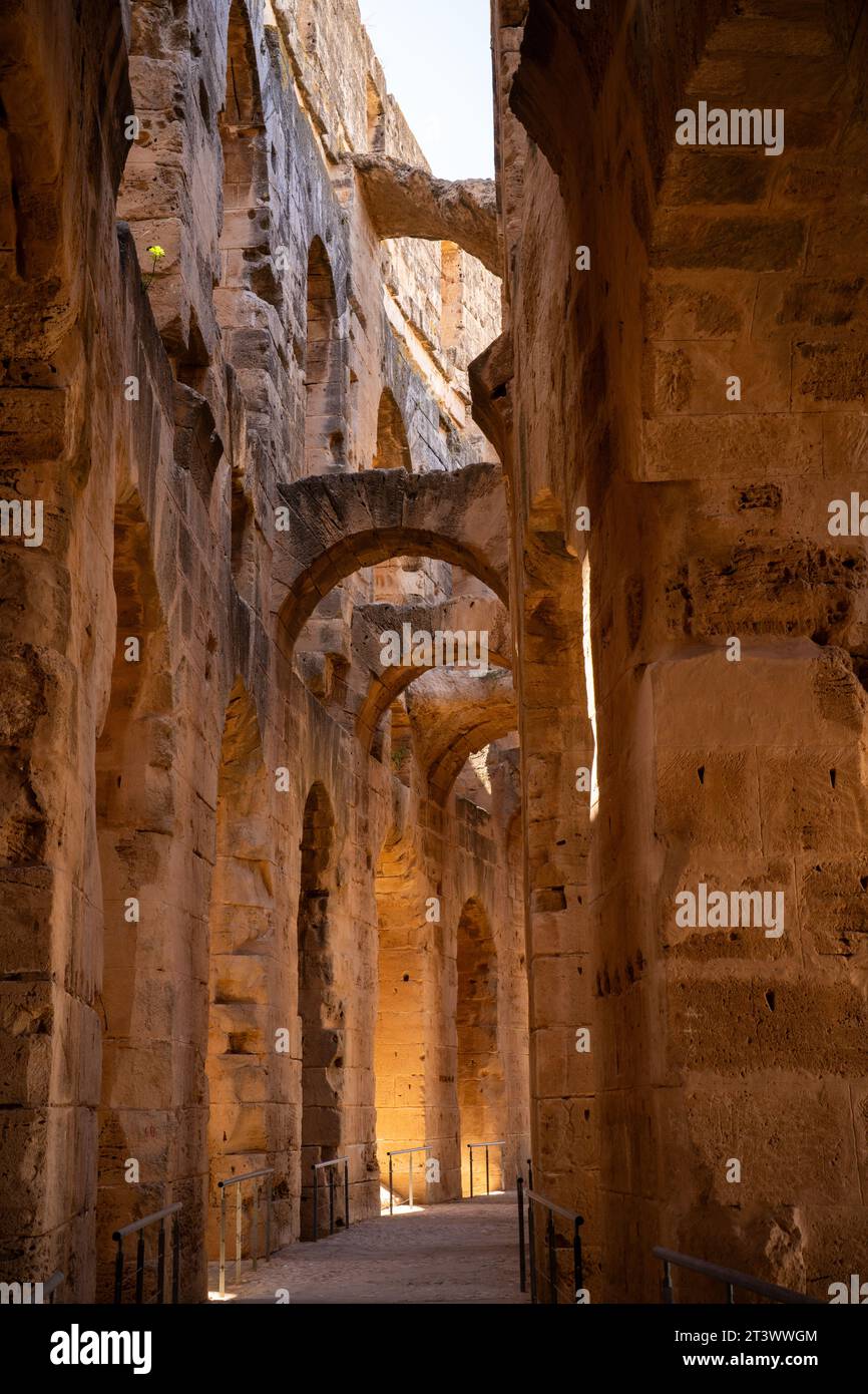 El Jem Coliseum. Das größte römische Amphitheater Afrikas. Unesco ...