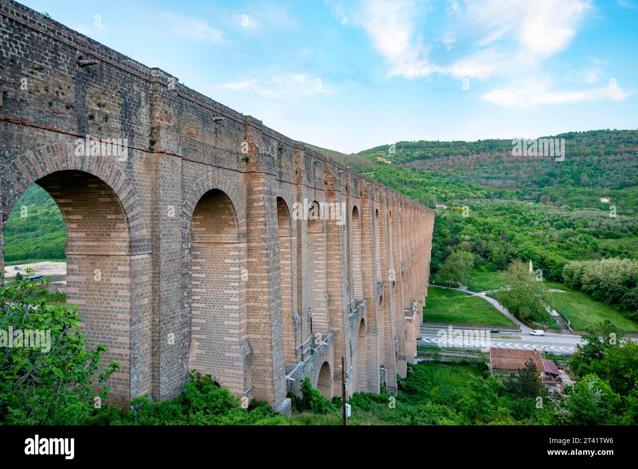 Aquädukt von vanvitelli -Fotos und -Bildmaterial in hoher Auflösung – Alamy