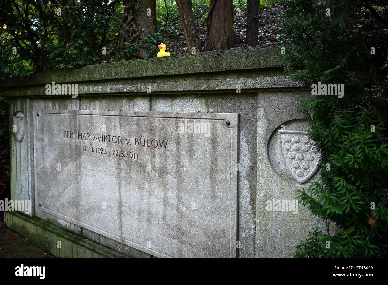 Vicco von bülow loriot -Fotos und -Bildmaterial in hoher Auflösung – Alamy