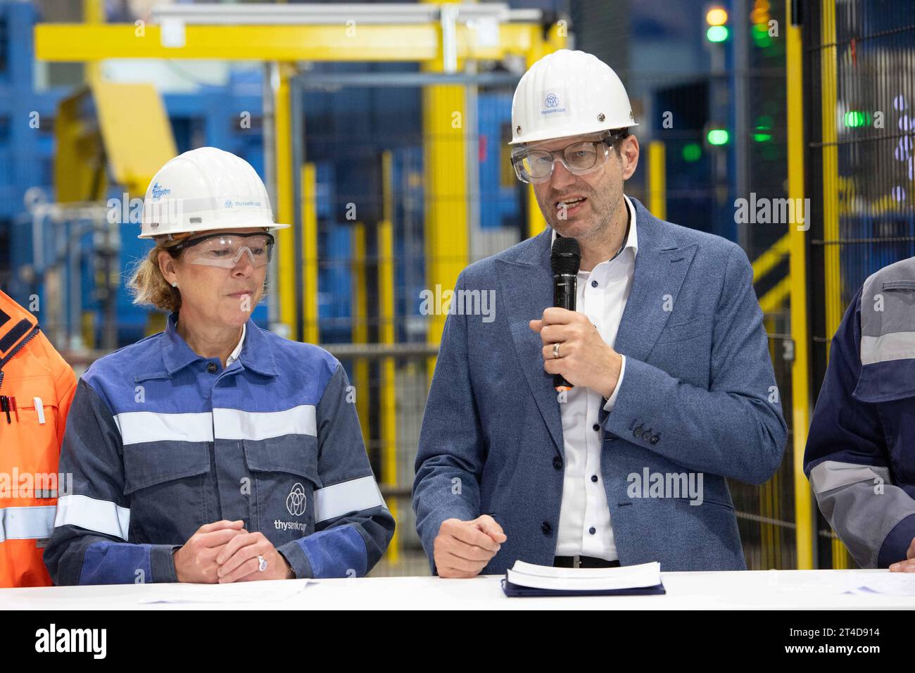 Heike DENECKE-ARNOLD, COO ThyssenKrupp Steel Thomas EISKIRCH ...