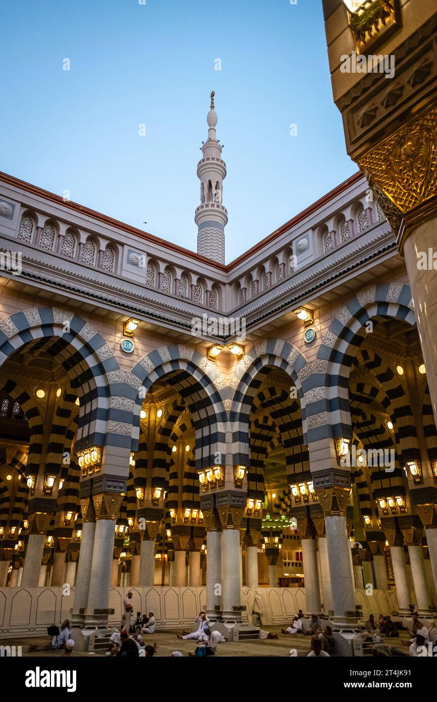Moschea dei profeti di al masjid an nabawi -Fotos und -Bildmaterial in ...