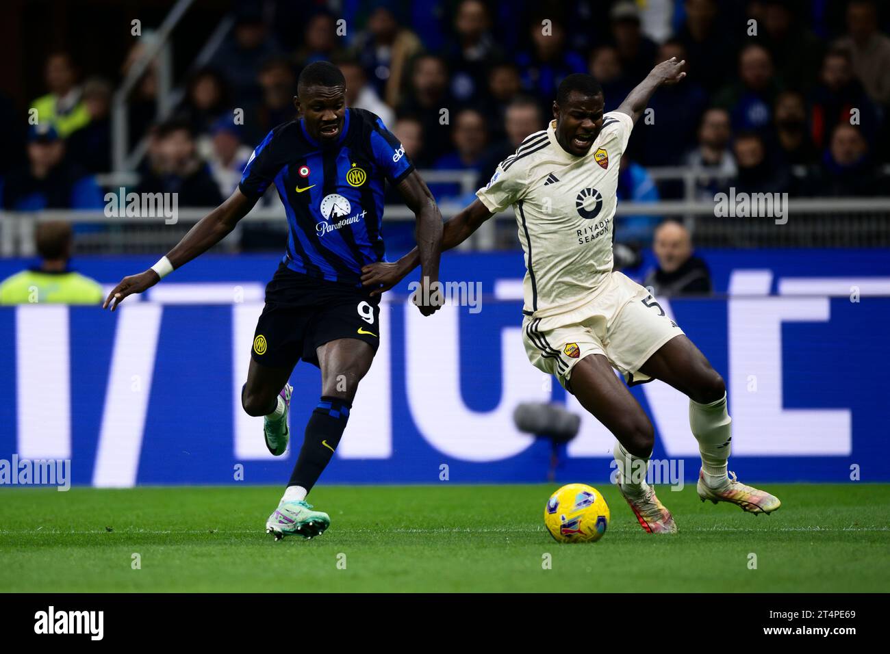 Marcus Thuram vom FC Internazionale tritt beim Fußball-Spiel der Serie ...