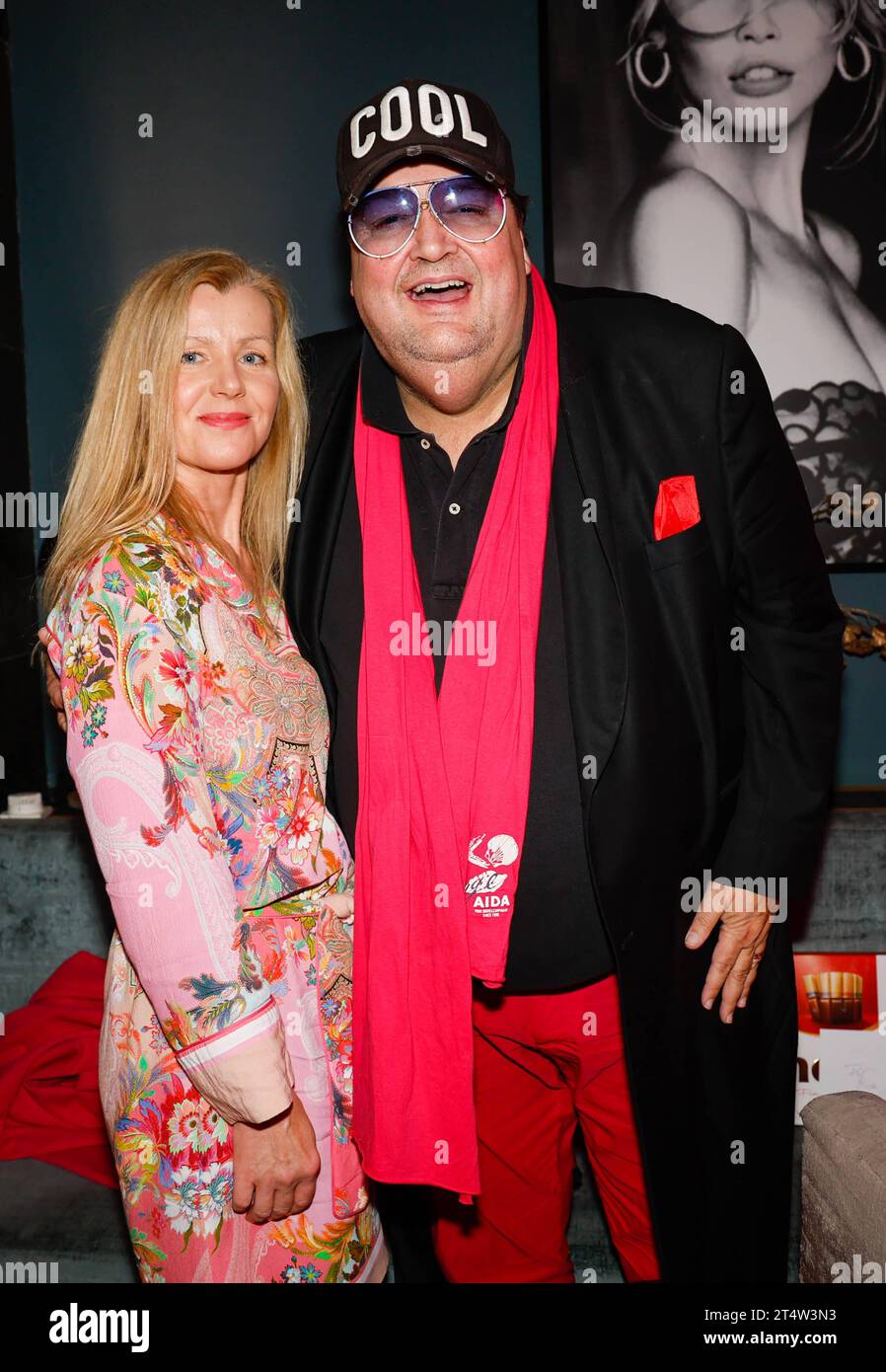 Andreas Ellermann mit Ilka bei micas 40. Geburtstag Bash Party im ...