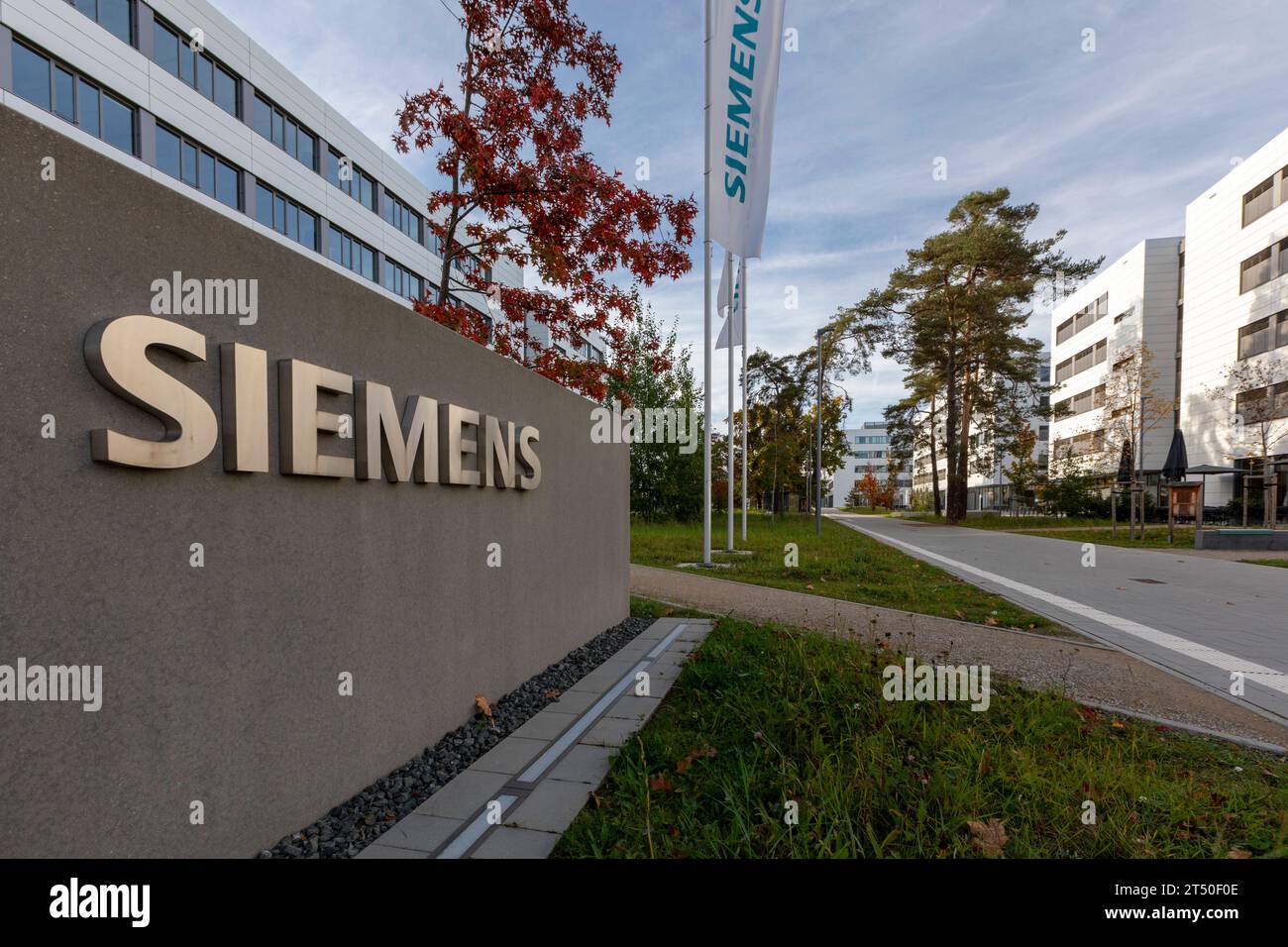 01.11.2023 Reportage Siemens Logo, Logos, Schriftzüge, Markennamen, Warenzeichen, Markenzeichen ...