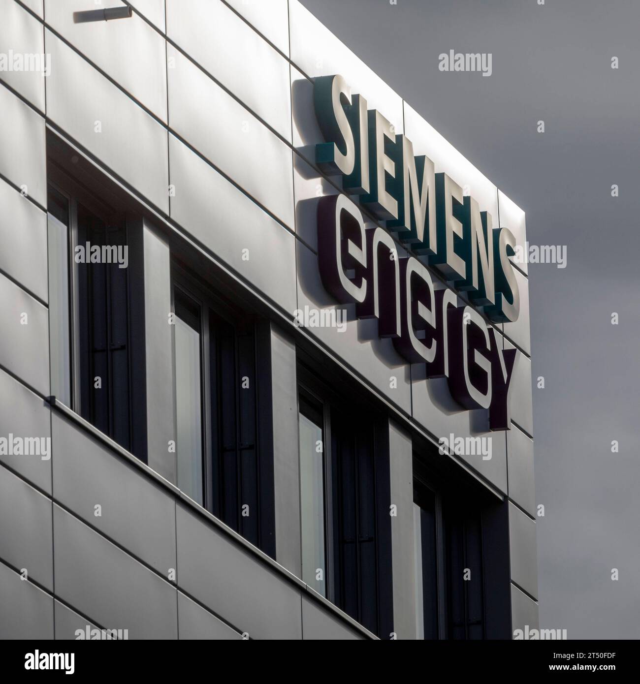 01.11.2023 Reportage Siemens Logo, Logos, Schriftzüge, Markennamen, Warenzeichen, Markenzeichen ...