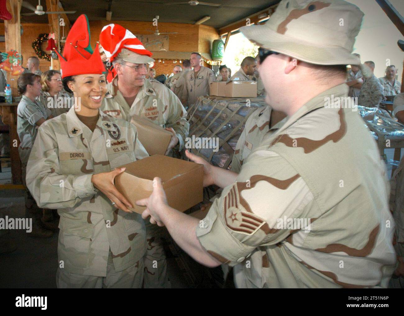 Command master chief buck hickman -Fotos und -Bildmaterial in hoher ...