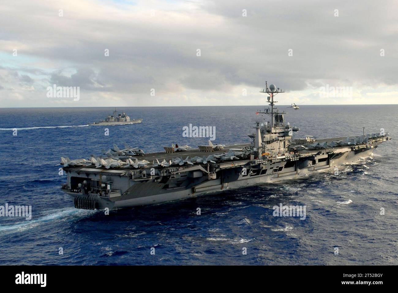 0702060684R-390 Pazifischer Ozean (6. Februar 2007) - USS John C ...