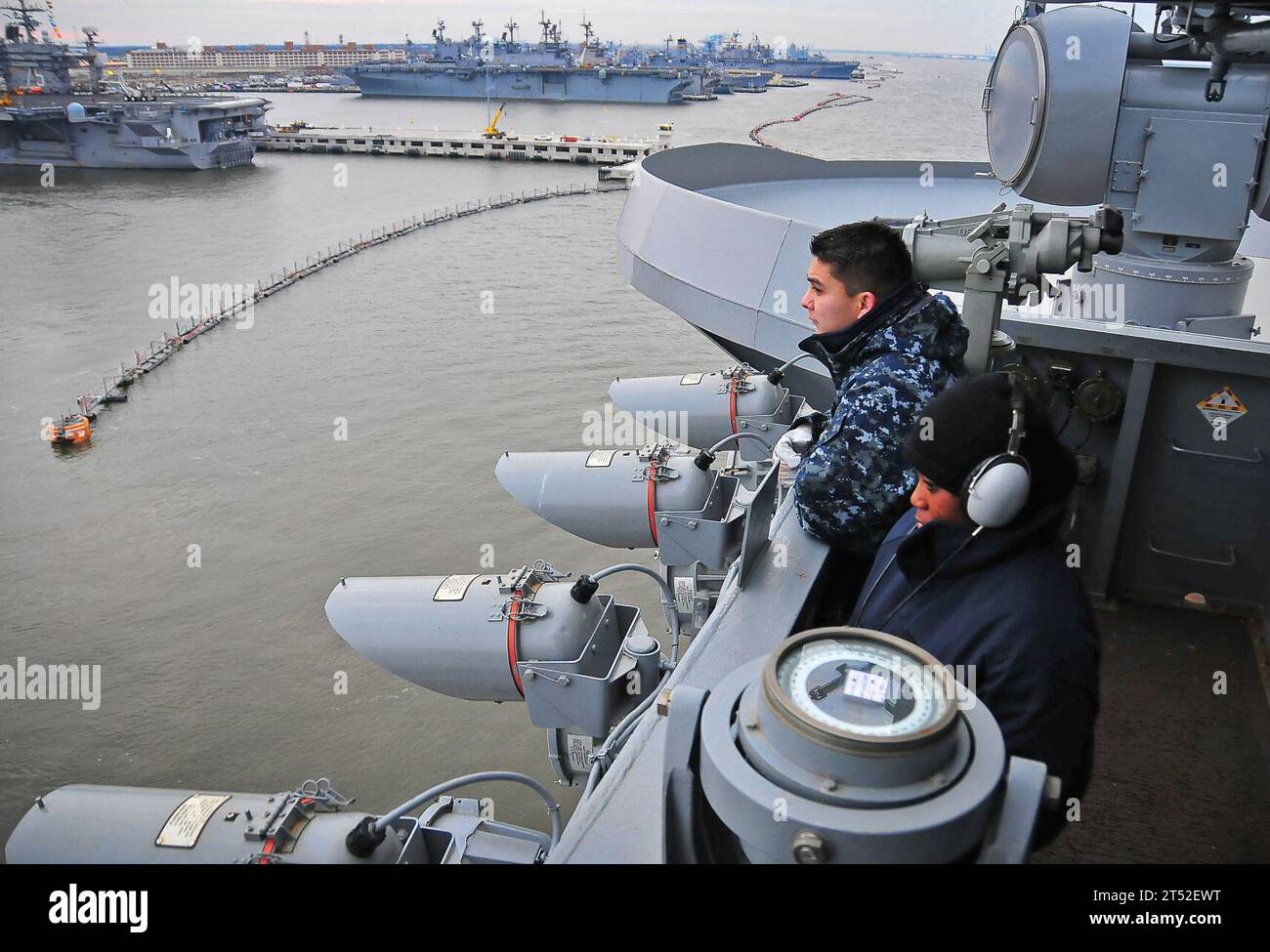 Luftfahrzeugträger, CVN, CVN 70, ABFLUG, Homeport, navy, Norfolk ...