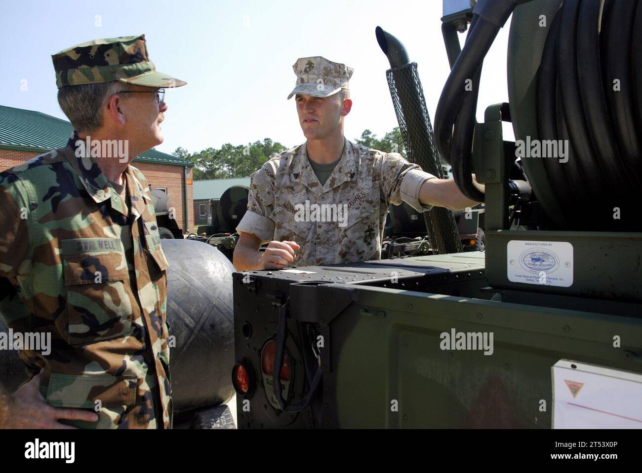 Compressed air foam -Fotos und -Bildmaterial in hoher Auflösung – Alamy