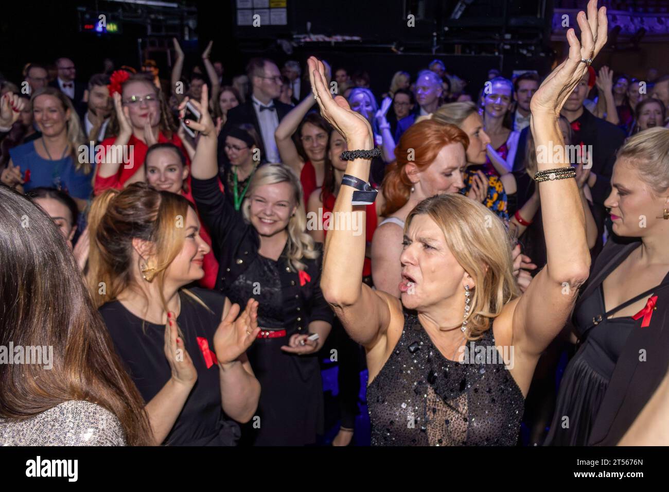 After-Show-Party nach der 15. Hope Gala im Schauspielhaus Dresden. Im ...