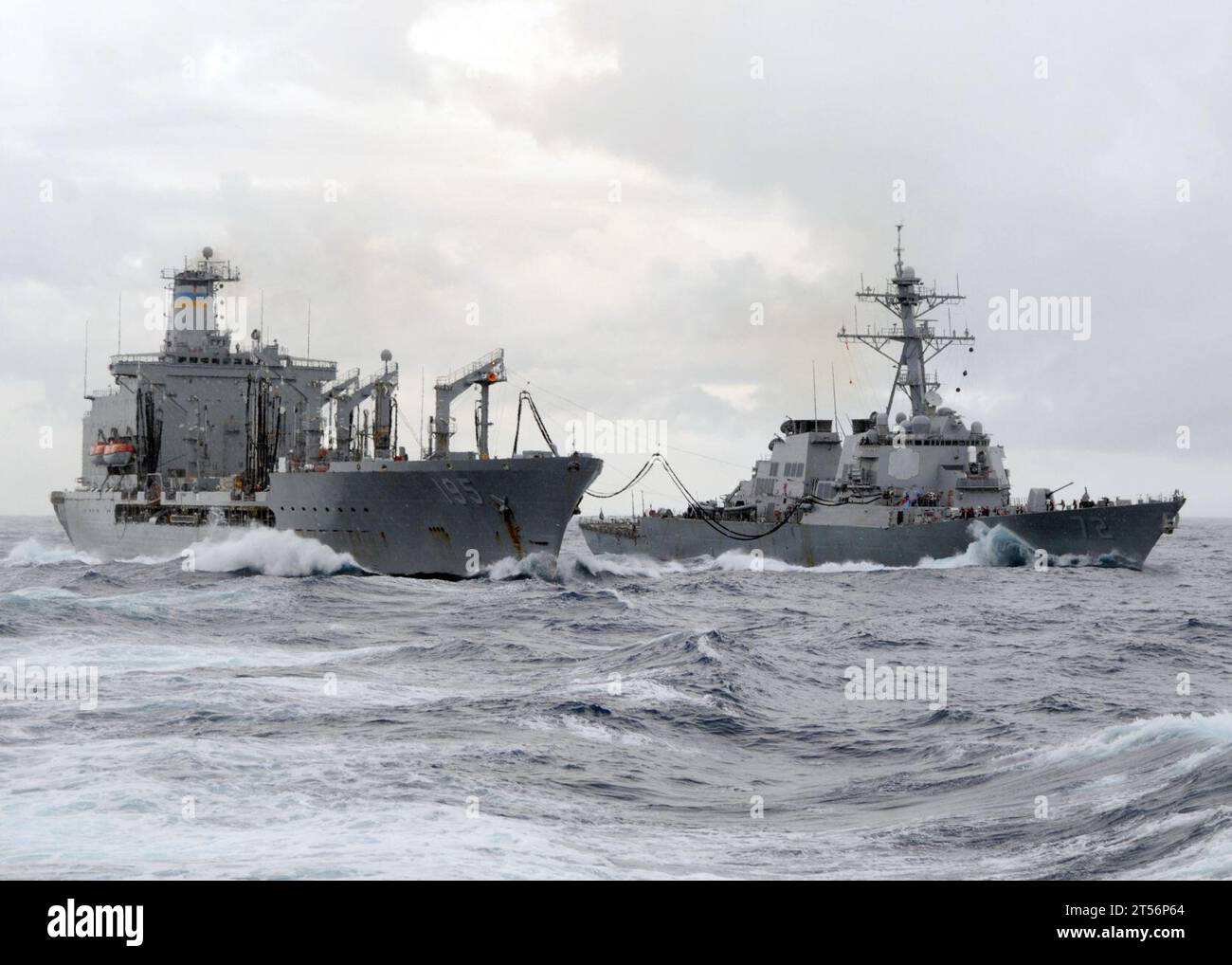 Das amphibische Angriffsschiff USS Iwo Jima (LHD 7); das amphibische ...