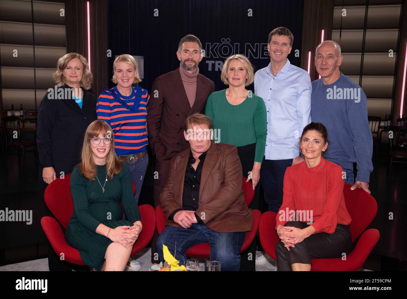 Hintere Reihe von Links: Johanna GASTDORF, Schauspielerin, Mirja BOES ...