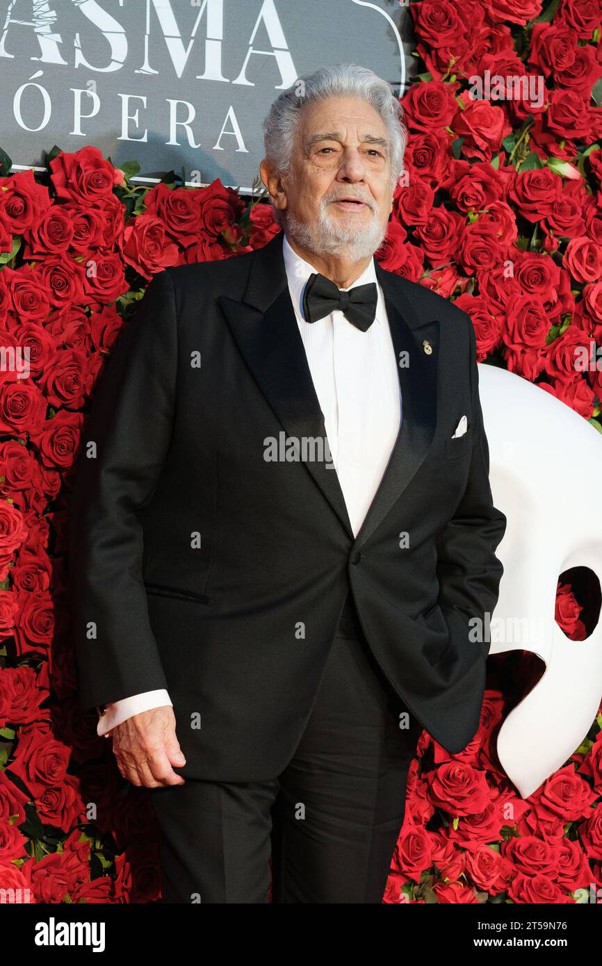 Die Premiere des Musicals „das Phantom der Oper“ im Alveniz Theater in ...