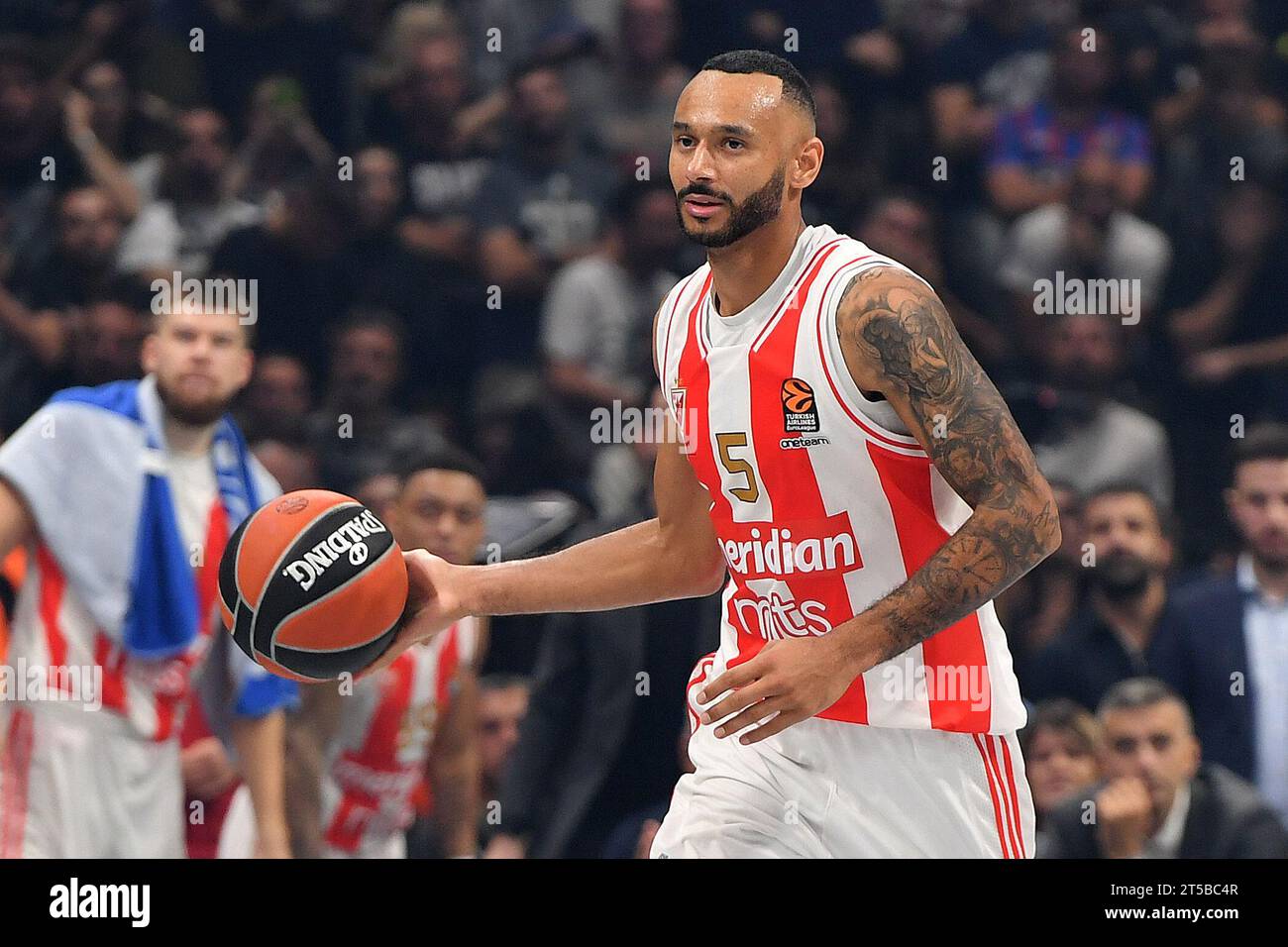 Belgrad, Serbien, 26. Oktober 2023. Adam Hanga von Crvena Zvezda ...
