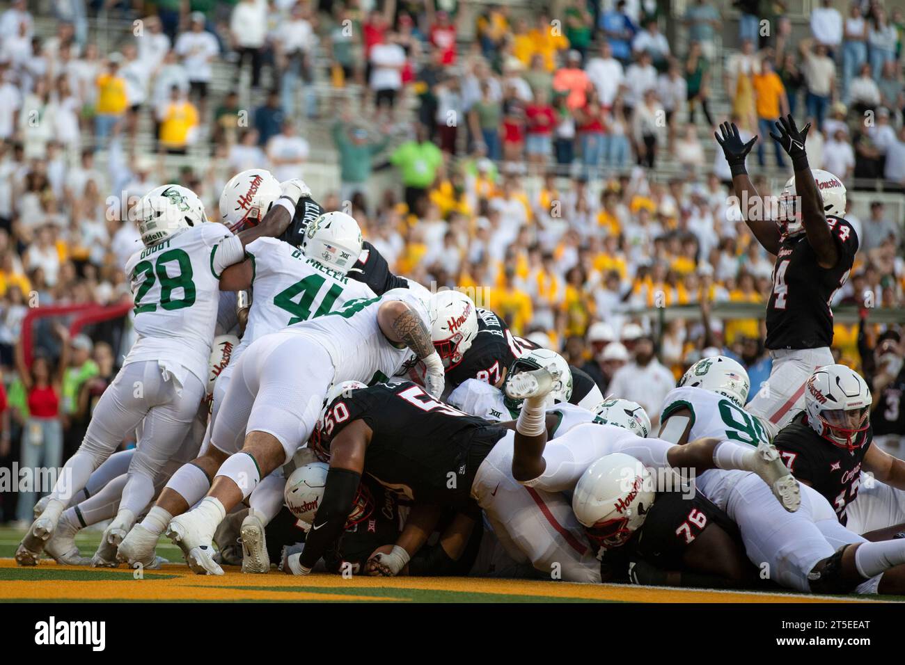 Waco, Texas, USA. November 2023. Houstons DONOVAN SMITH (1) bildete die ...