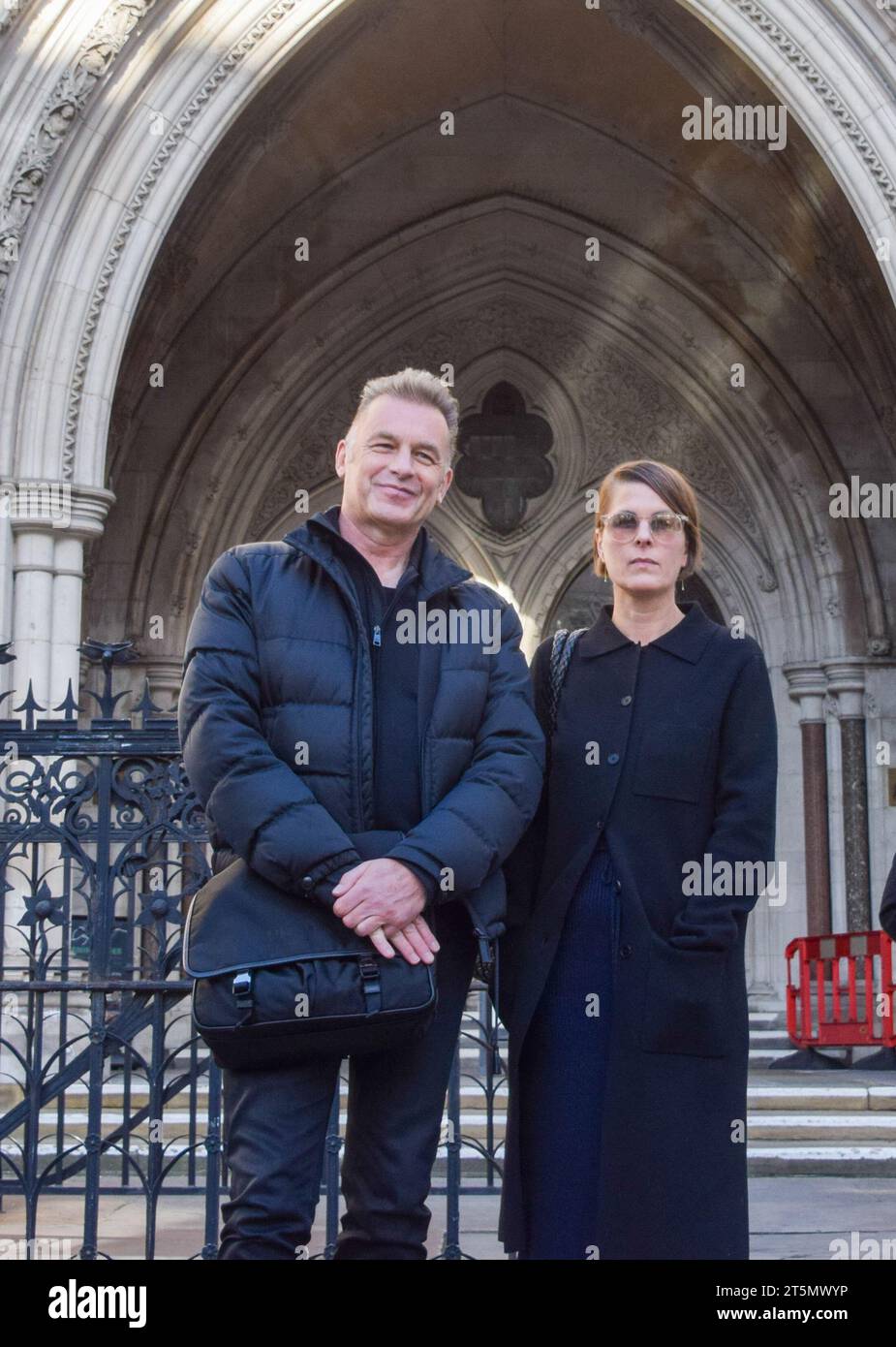 London, Großbritannien. November 2023. Chris Packham und seine ...