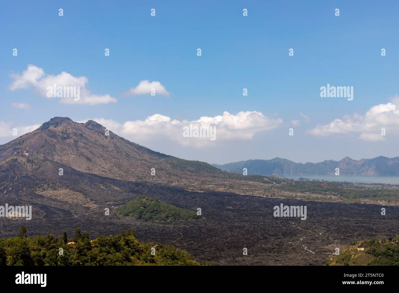 Vulkan mt batur -Fotos und -Bildmaterial in hoher Auflösung – Alamy