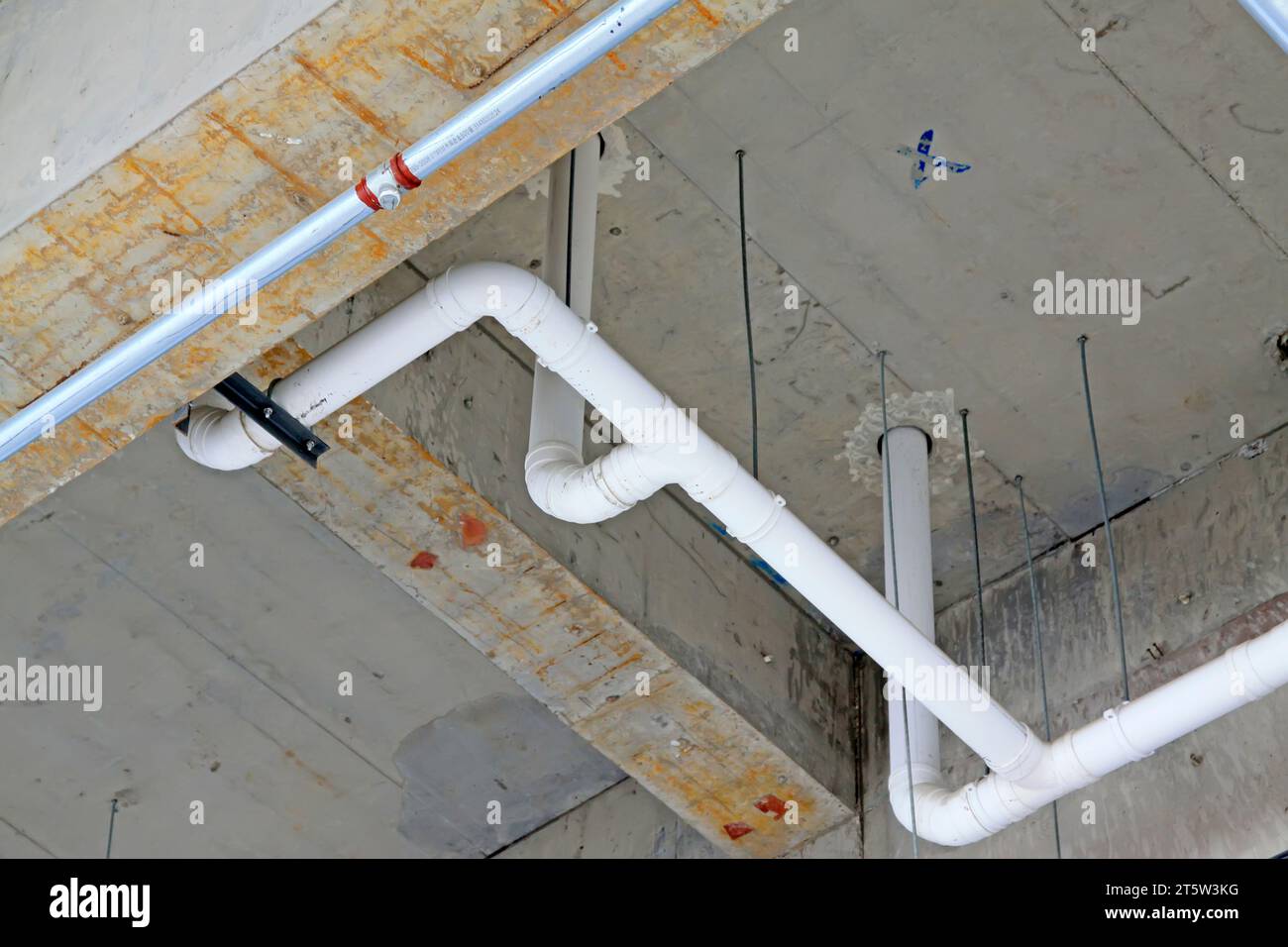 Pvc cement -Fotos und -Bildmaterial in hoher Auflösung – Alamy