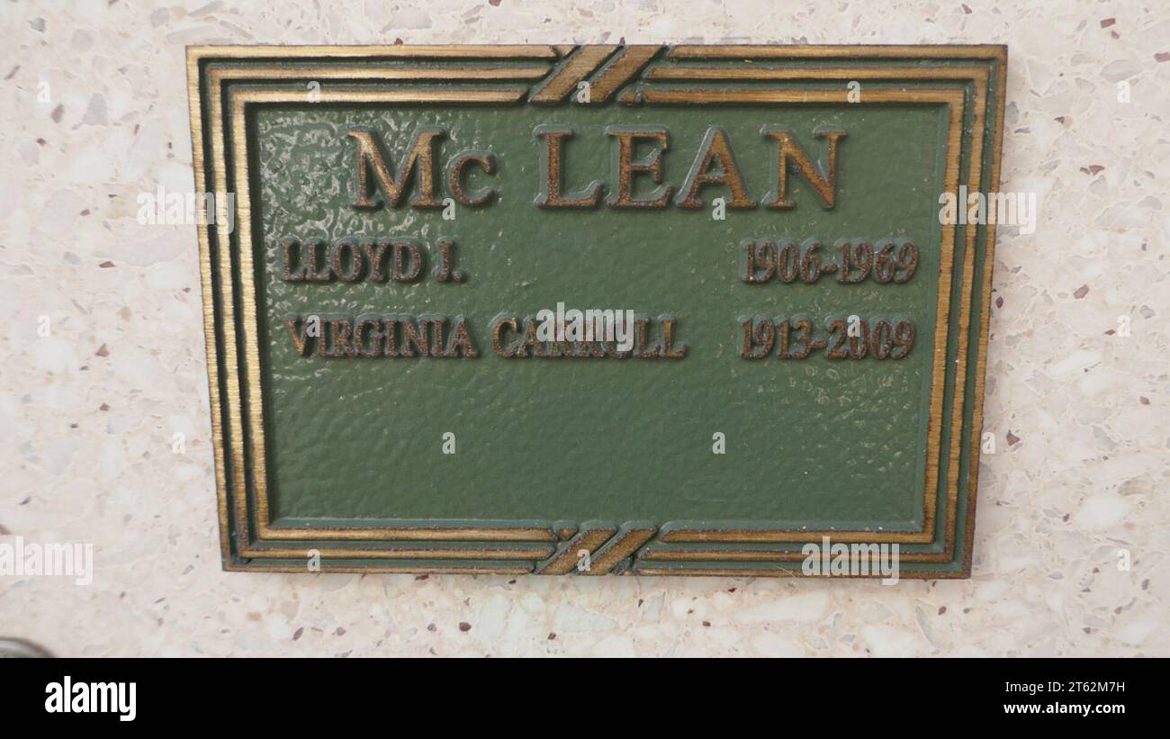 6. November 2023 Schauspielerin Virginia Carroll Grave in Courts of ...