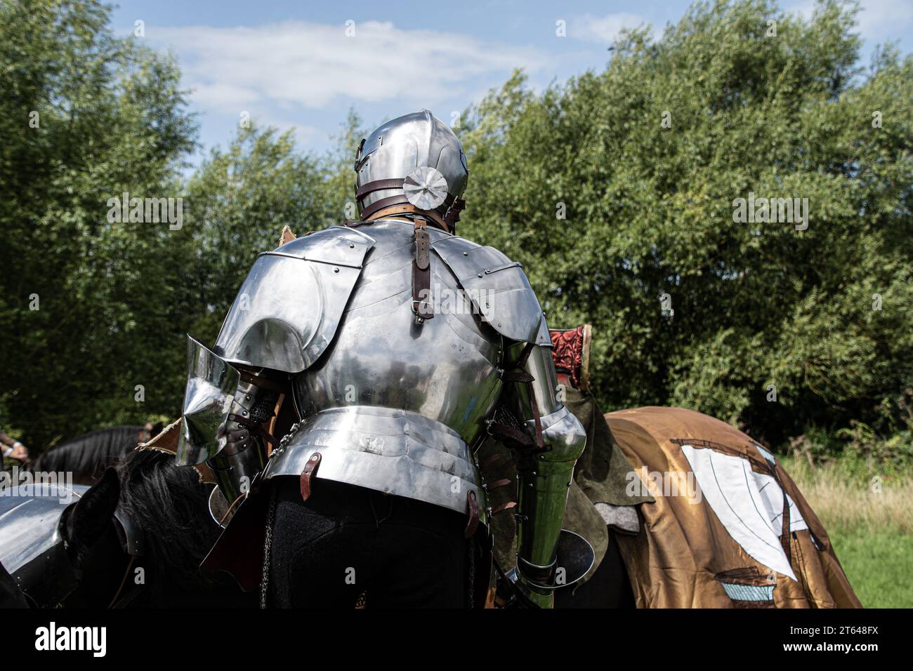 Ritterfest burg -Fotos und -Bildmaterial in hoher Auflösung – Alamy