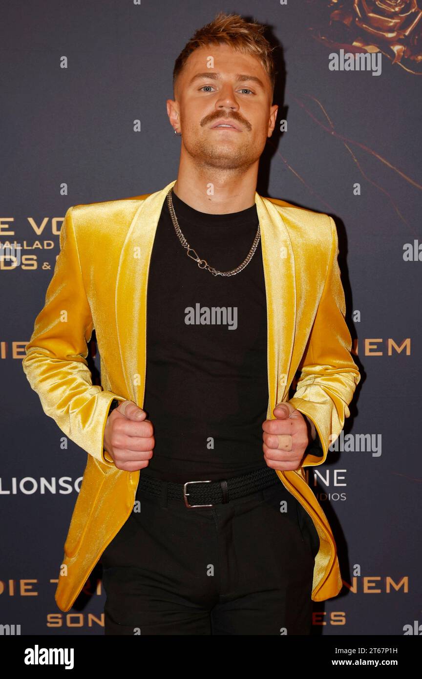 Aaron Königs bei der Premiere des Kinofilms die Tribute von Panem – die ...