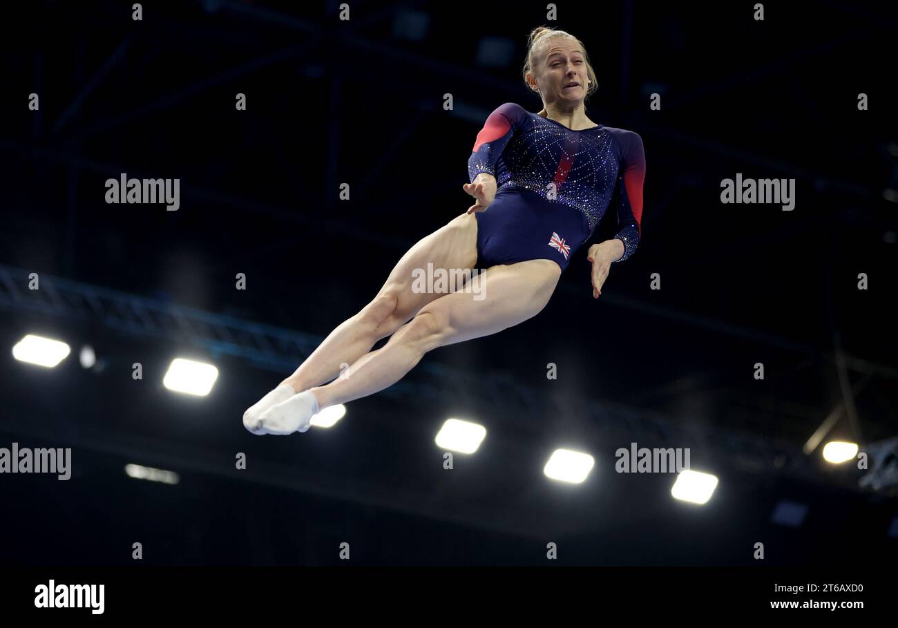 Die britische Bryony Page tritt an der Qualifikation für Frauen im ...