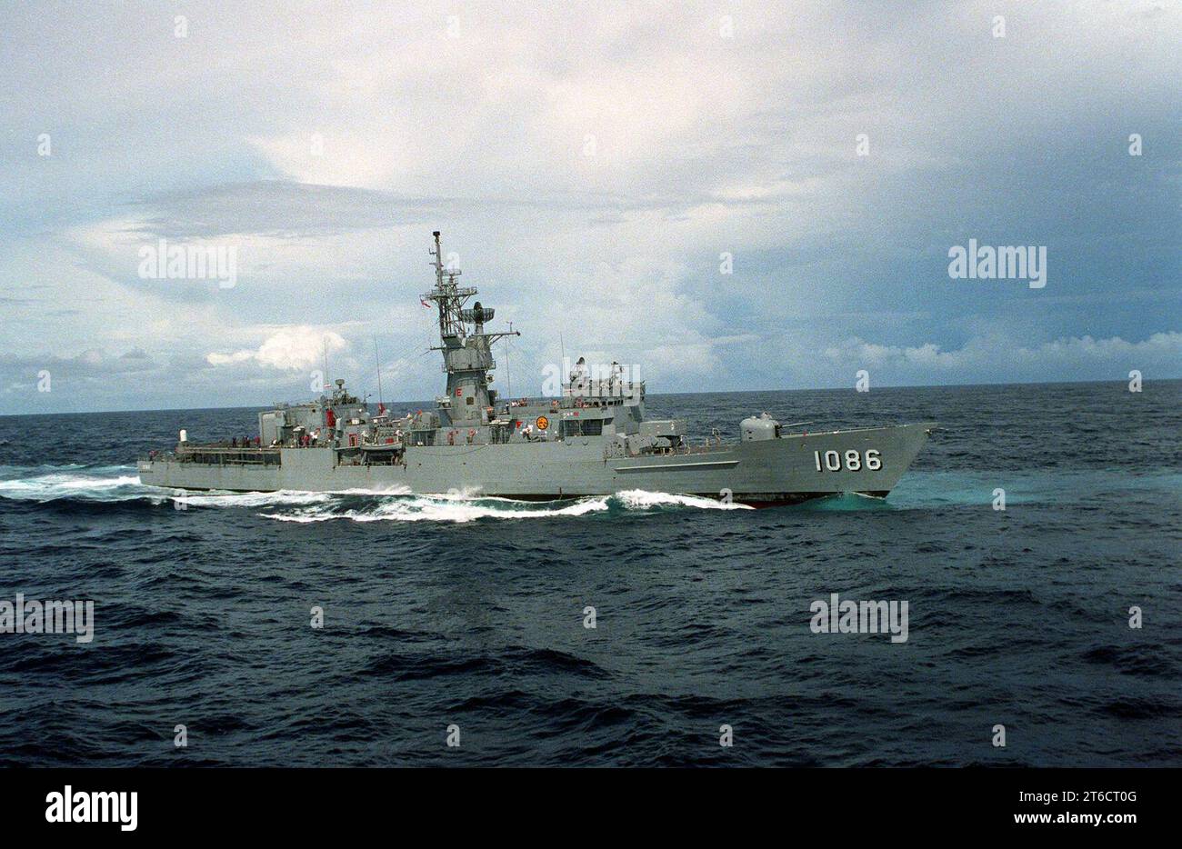 Uss brewton -Fotos und -Bildmaterial in hoher Auflösung – Alamy