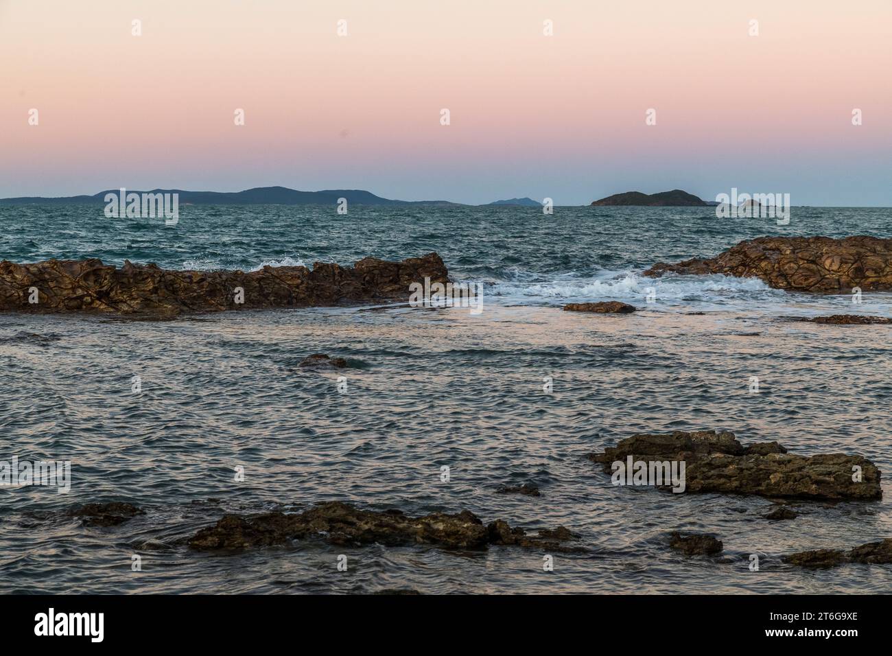 Atemberaubende Aussicht auf Great Keppel Island vom Emu Park ...
