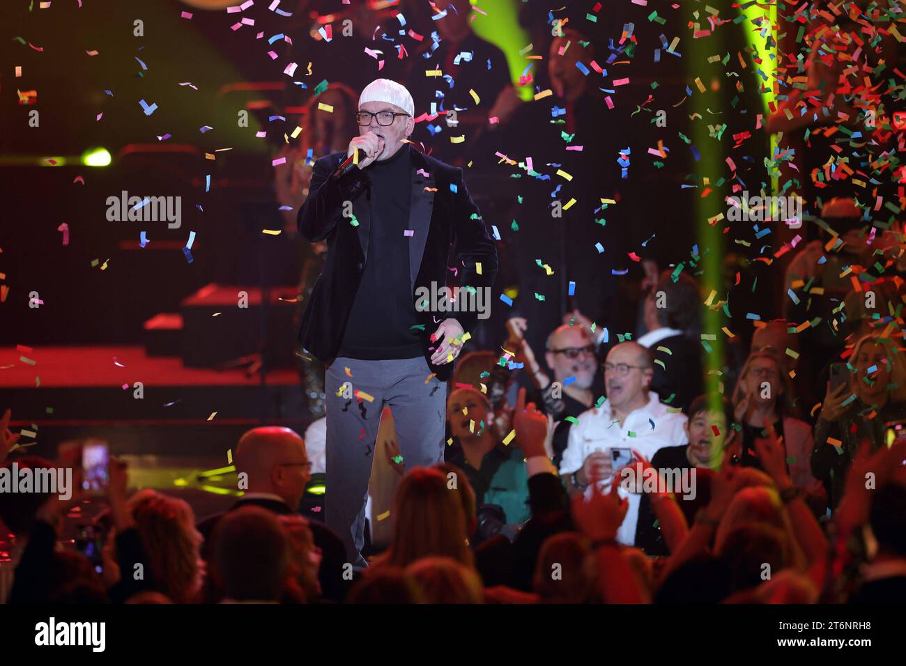 DJ Ötzi - die große Silvester Show 2023 Österreichischer Sänger DJ Ötzi ...