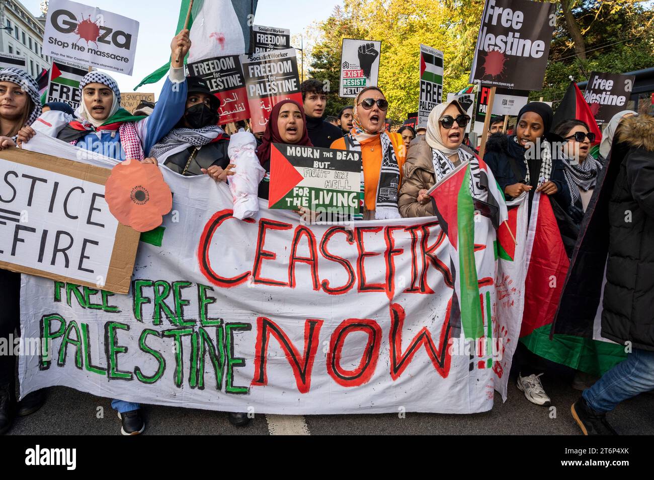 Waffenstillstandsprotest london -Fotos und -Bildmaterial in hoher ...