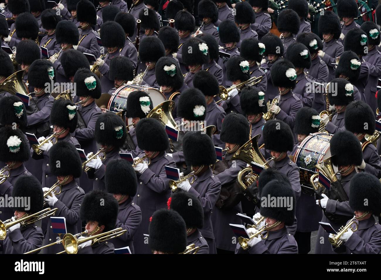 Die Band of the Walisish Guards spielt bei der Gedenkfeier am Sonntag ...