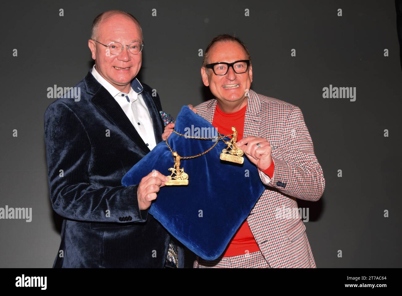 Karl Valentin Ordens Preistraeger 2024 Martin Rassau Kabarettist Volker ...