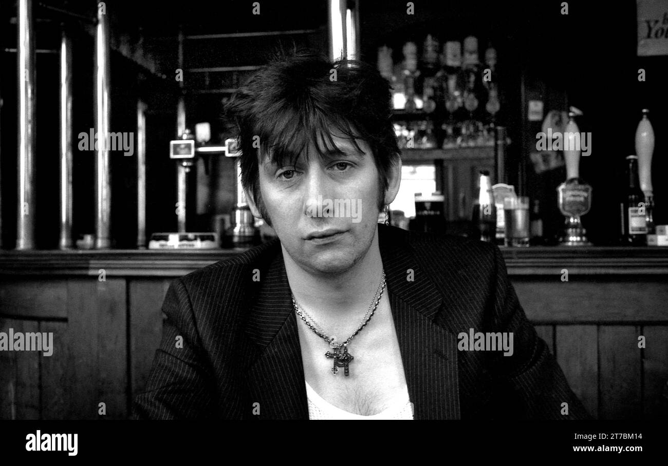 Shane macgowan the pogues Schwarzweiß-Stockfotos und -bilder - Alamy