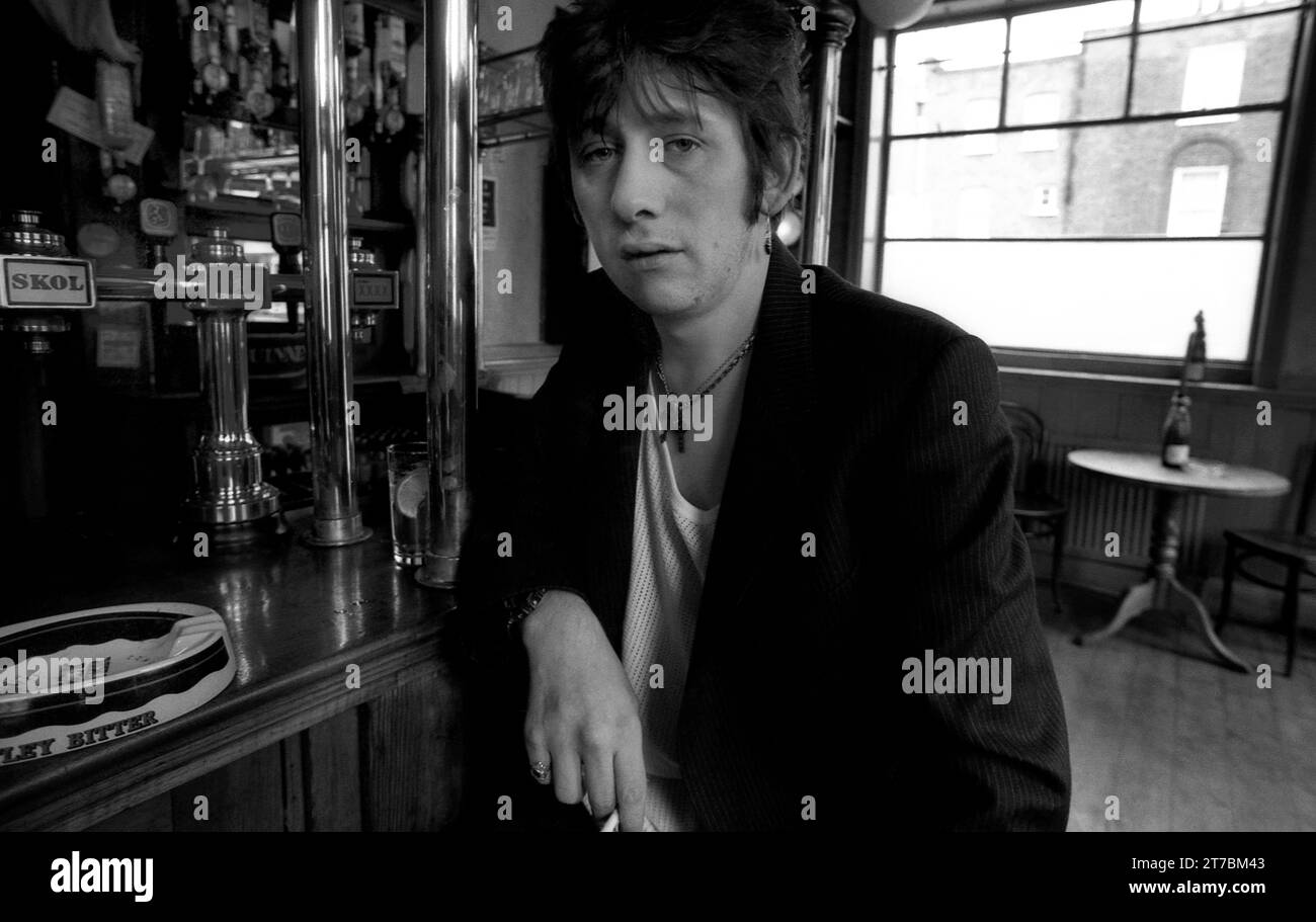 Shane macgowan the pogues Schwarzweiß-Stockfotos und -bilder - Alamy