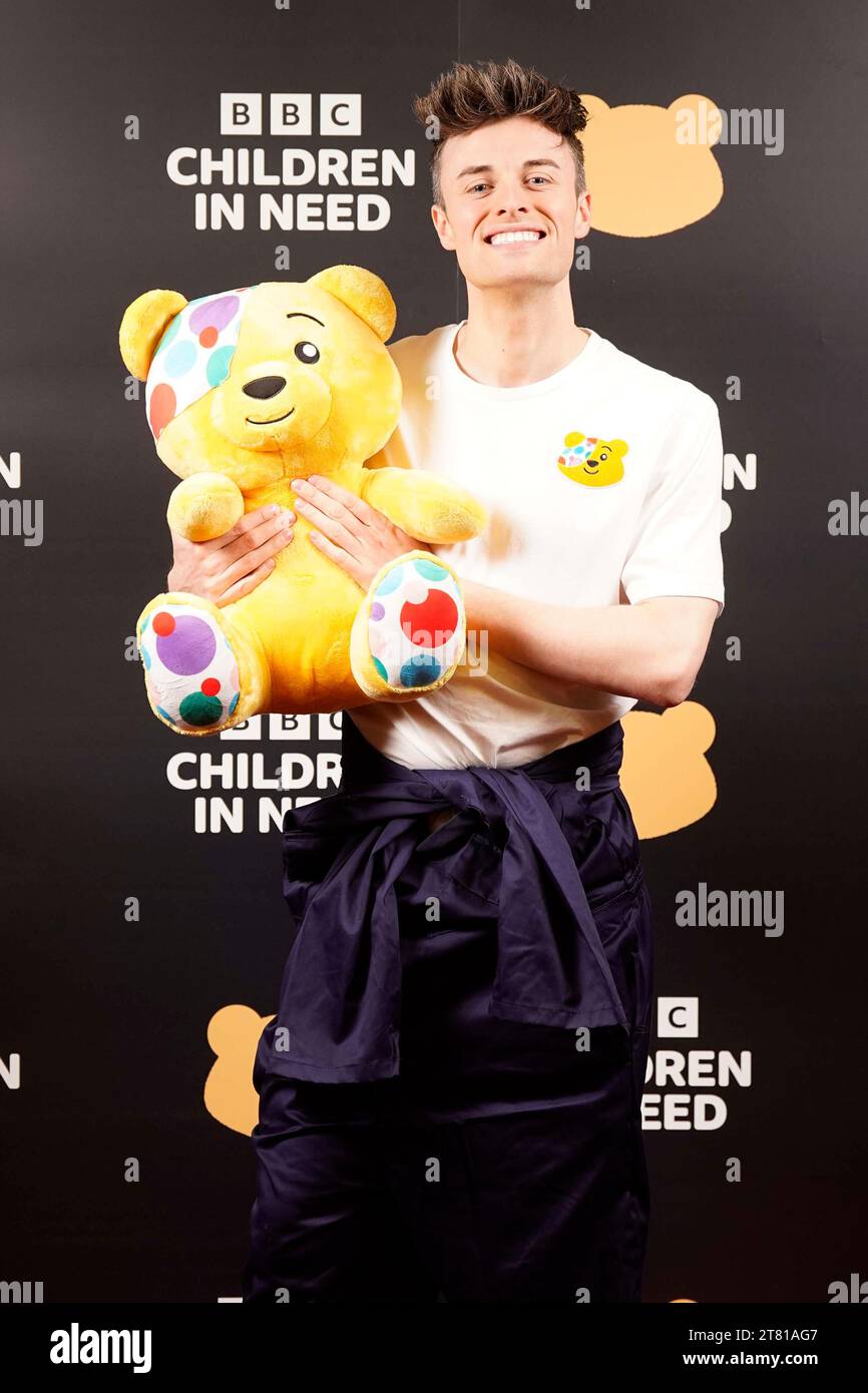Joe Tasker vom BBC Children in Need Telethon in den BBC Studios in ...