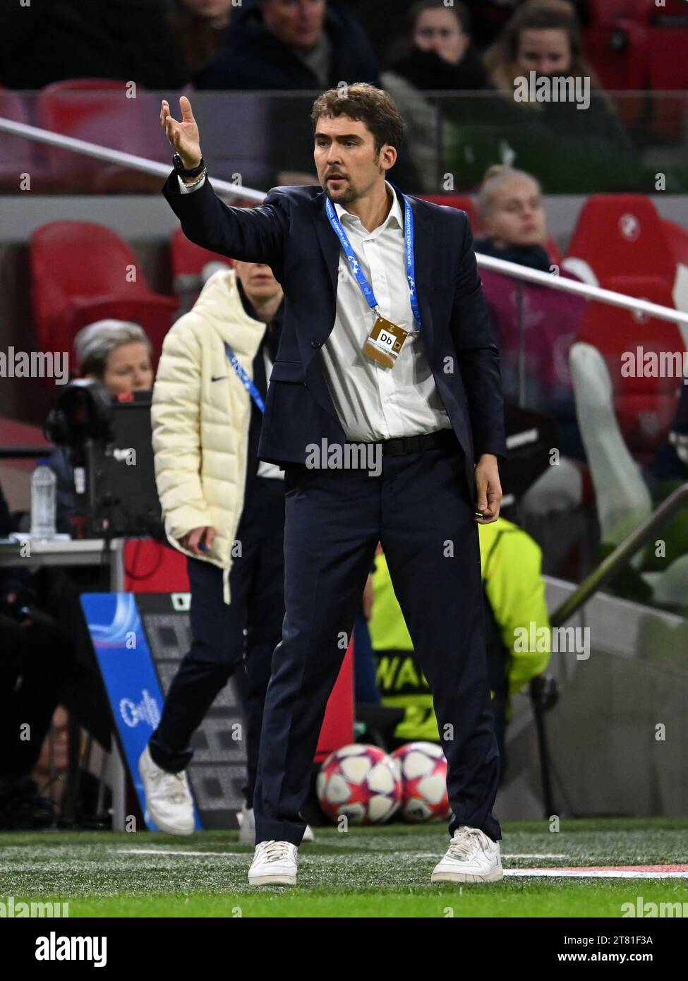 AMSTERDAM - Paris Saint-Germain Trainer Jocelyn Precheur beim Spiel der ...