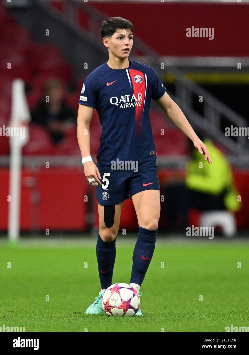 AMSTERDAM: Elisa de Almeida aus Paris Saint-Germain beim Gruppenspiel ...