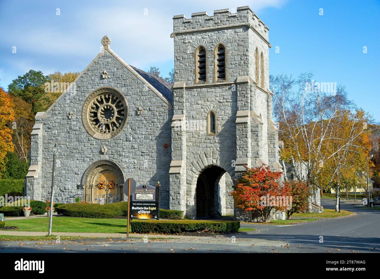Norman gothic -Fotos und -Bildmaterial in hoher Auflösung – Alamy