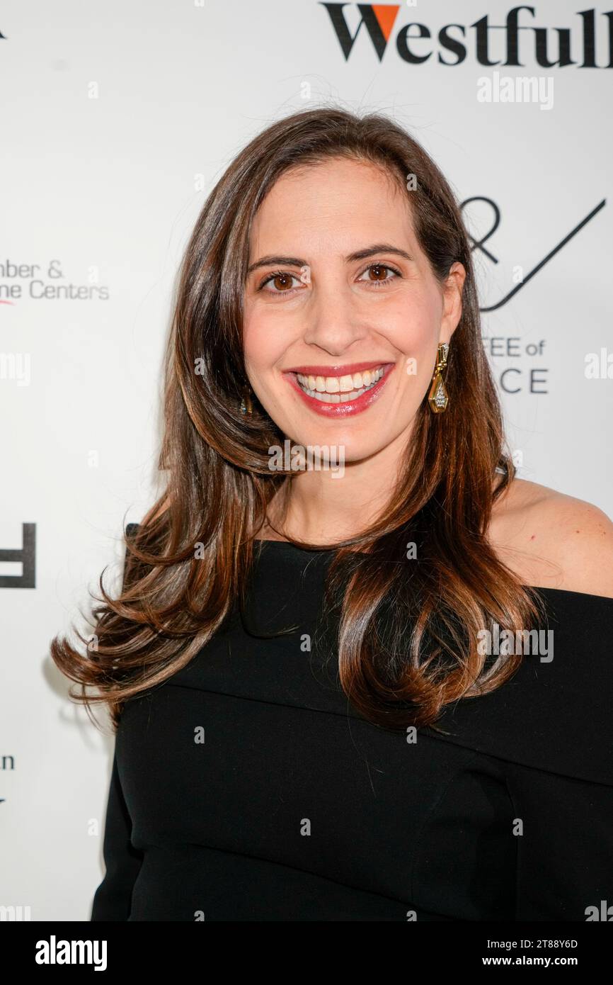 New York, Usa. November 2023. New York, USA 11/17/23 Lexie Komisar ...