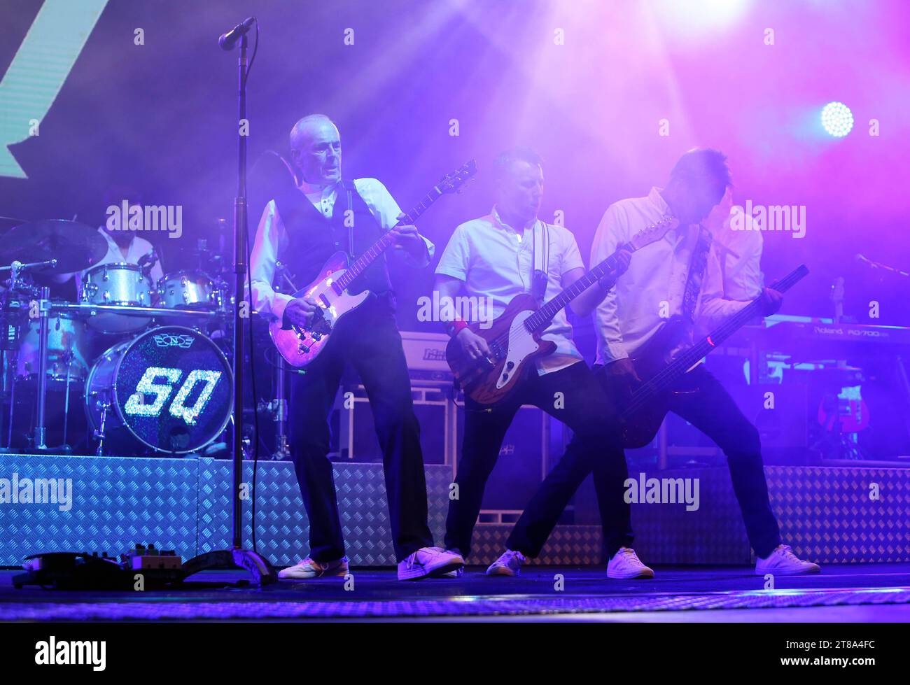 Im Bild von links: Sänger Francis Rossi, Gitarrist Richie Malone ...