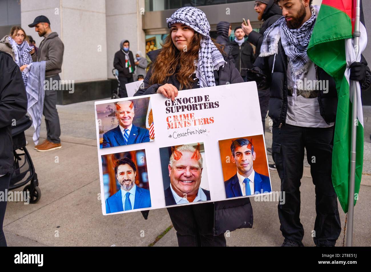 Pro-Palästina-Protest im US-Konsulat in der University Ave., Toronto ...
