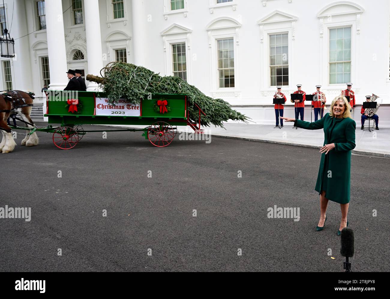 First Lady Dr. Jill Biden macht Anmerkungen, als sie am Montag, den 20 ...