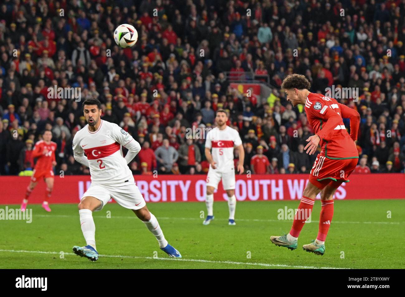 Ethan Ampadu aus Wales hat beim Qualifikationsspiel zur UEFA Euro ...